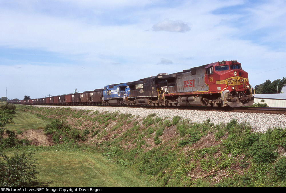 BNSF 769